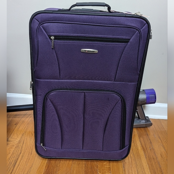rockland | Bags | Nwt Rockland 24 Luggage Bag | Poshmark